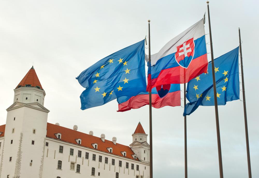 Who are Slavic People? (with pictures)