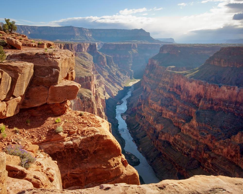 What are the Seven Natural Wonders of the Modern World?